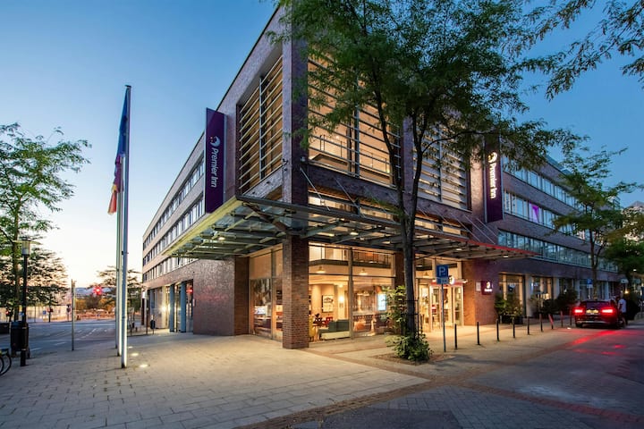 Premier Inn Essen City Limbecker Platz - Essen