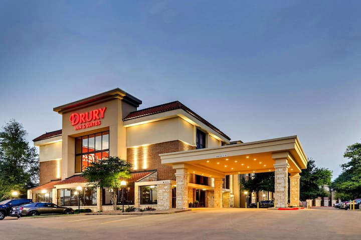 Drury Inn And Suites Austin North - Austin, TX
