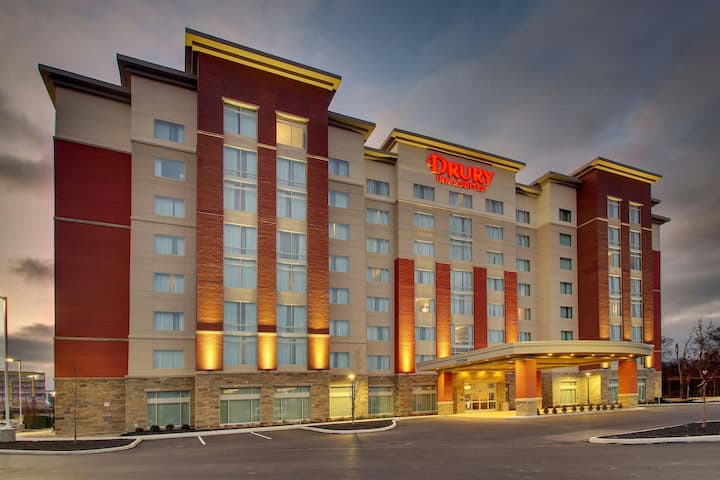Drury Inn And Suites Columbus Polaris - Columbus, OH