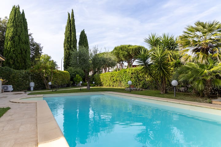 Residence Il Boschetto - Villa Con Piscina - Grosseto