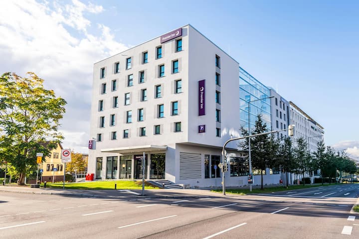 Premier Inn Stuttgart Feuerbach - Stuttgart