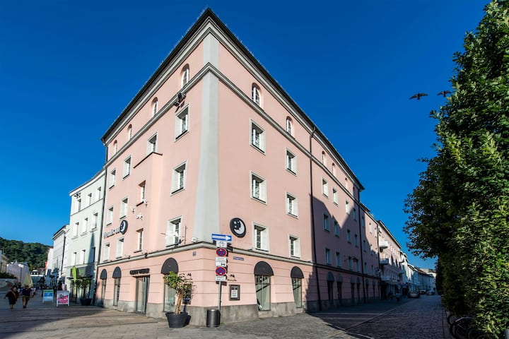 Premier Inn Passau Weißer Hase - 파사우