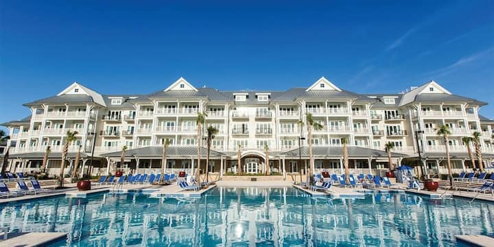 The Beach Club At Charleston Harbor Resort And Mar - Mount Pleasant, SC