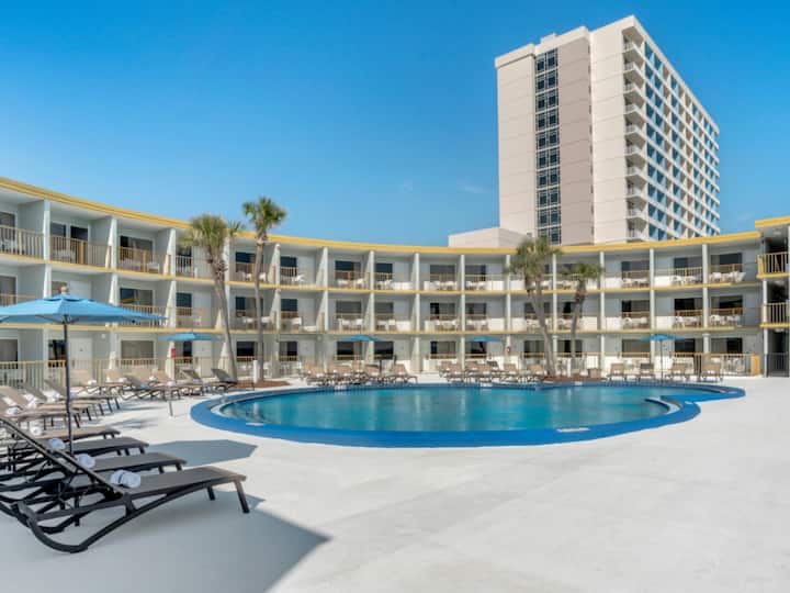Chateau Beachfront Hotel, A By The Sea Resort - Panama City Beach, FL