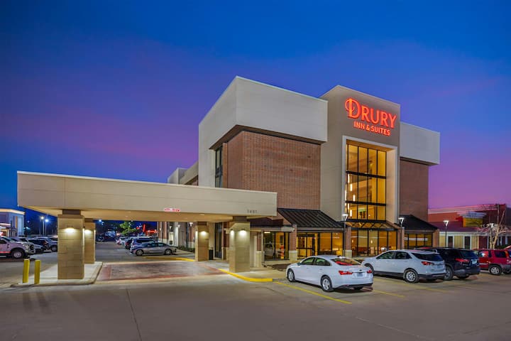 Drury Inn And Suites Joplin - Joplin, MO