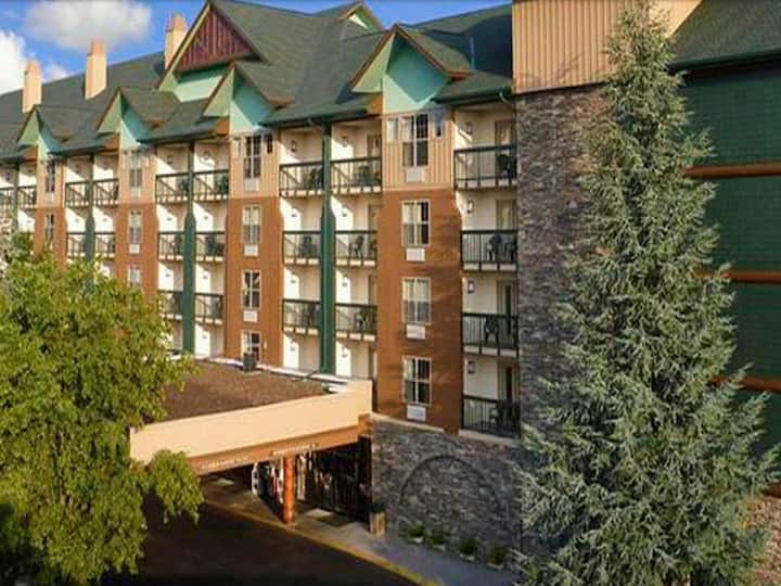 Grand Smokies Resort Lodge Pigeon Forge - Pigeon Forge, TN