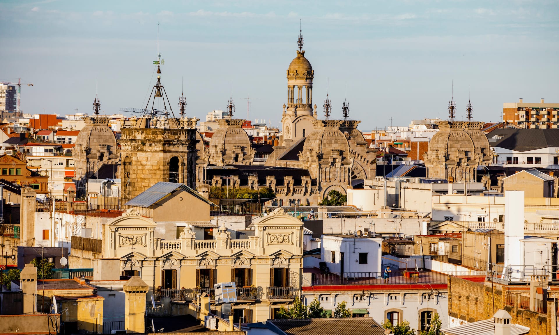 Lugares para hospedarte cerca de Mercat de Santa Caterina en Barcelona ...