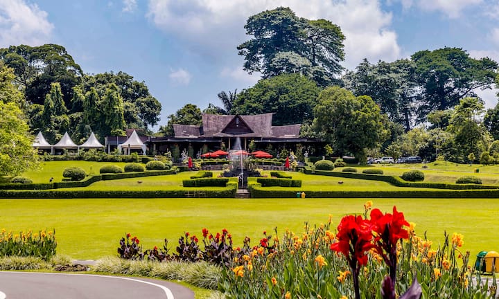 Places To stay near Cilember Waterfall in Kecamatan Megamendung ...