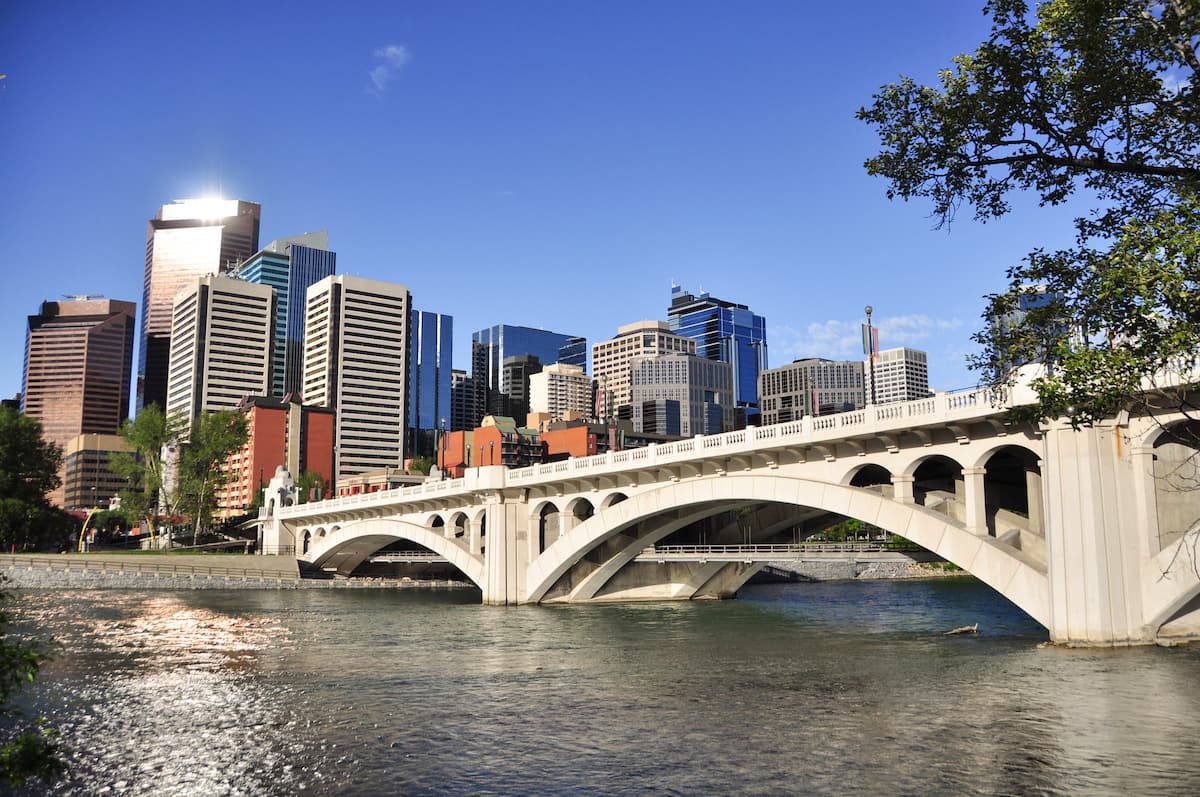 Lugares para hospedarte cerca de Central Library en Calgary - Calgary ...