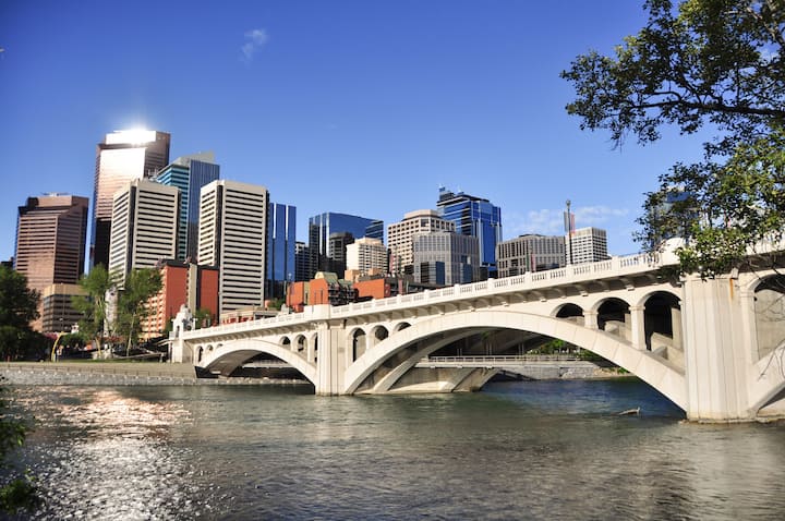 Lugares para hospedarte cerca de Central Library en Calgary - Calgary ...