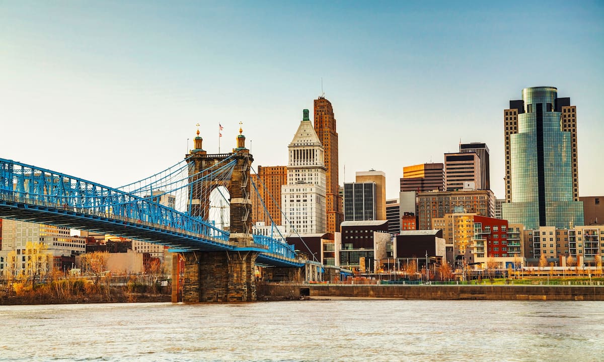 Lugares para ficar perto de Universidade de Cincinnati em Cincinnati ...