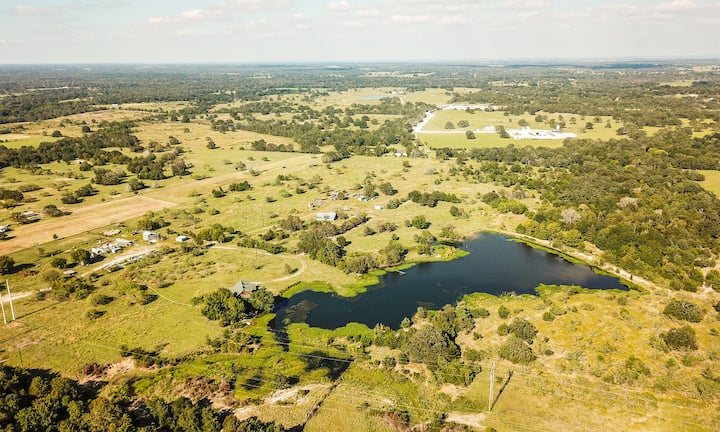 Todd Mission, TX Vacation Rentals (4.9 out of 5) - Airbnb