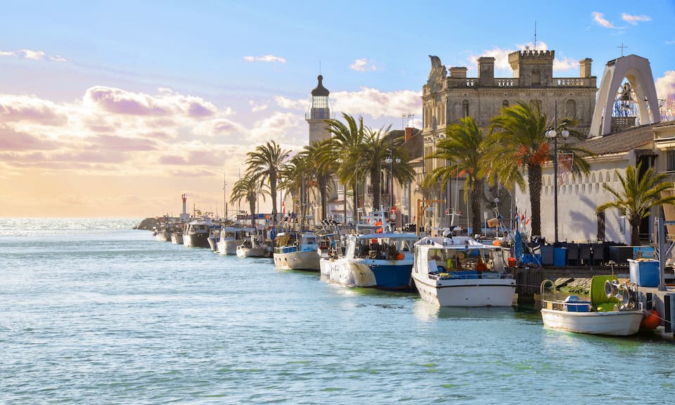 Lussan, France Furnished Monthly Rentals and Extended Stays | Airbnb