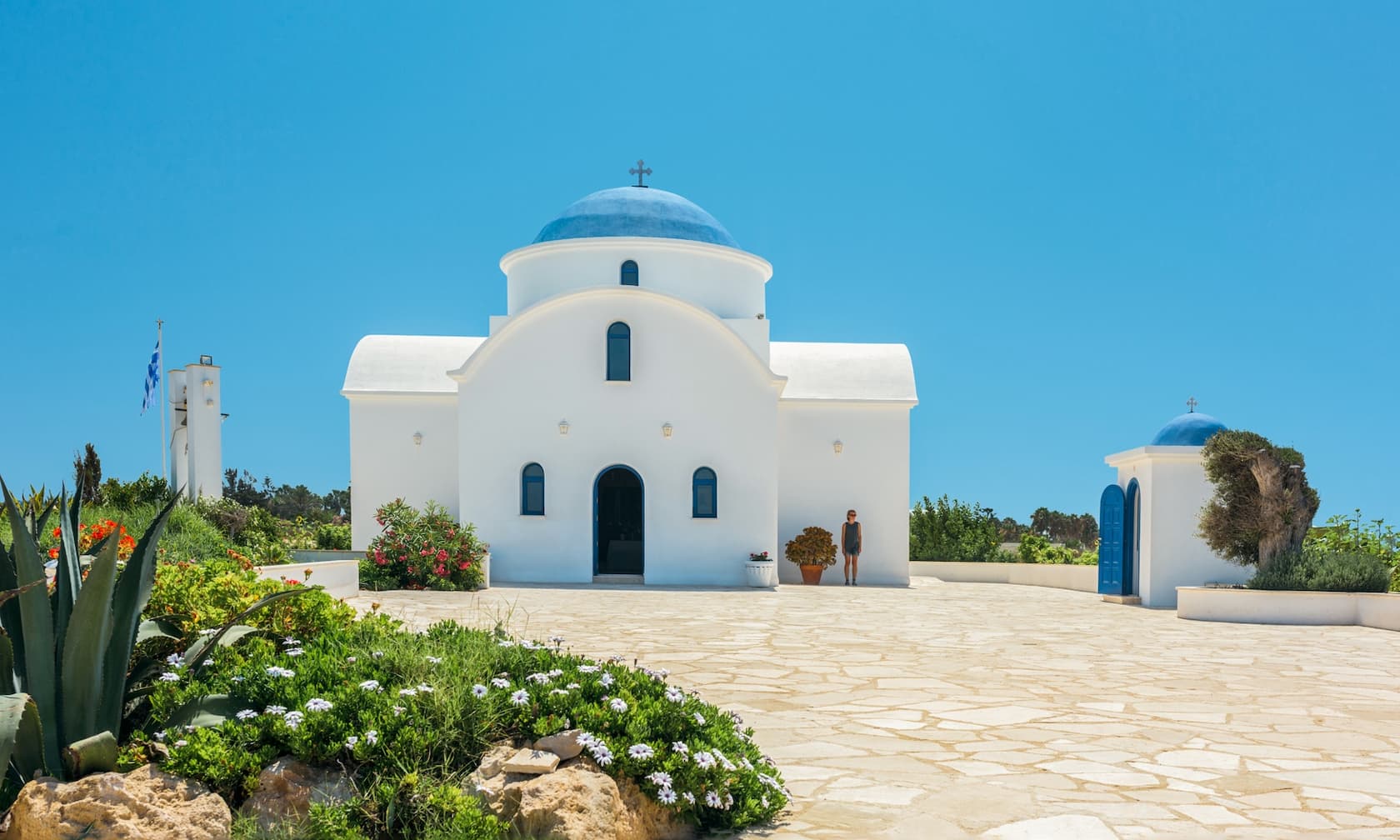 Alojamientos en renta con alberca cerca de Parko Paliatso - Agia Napa ...