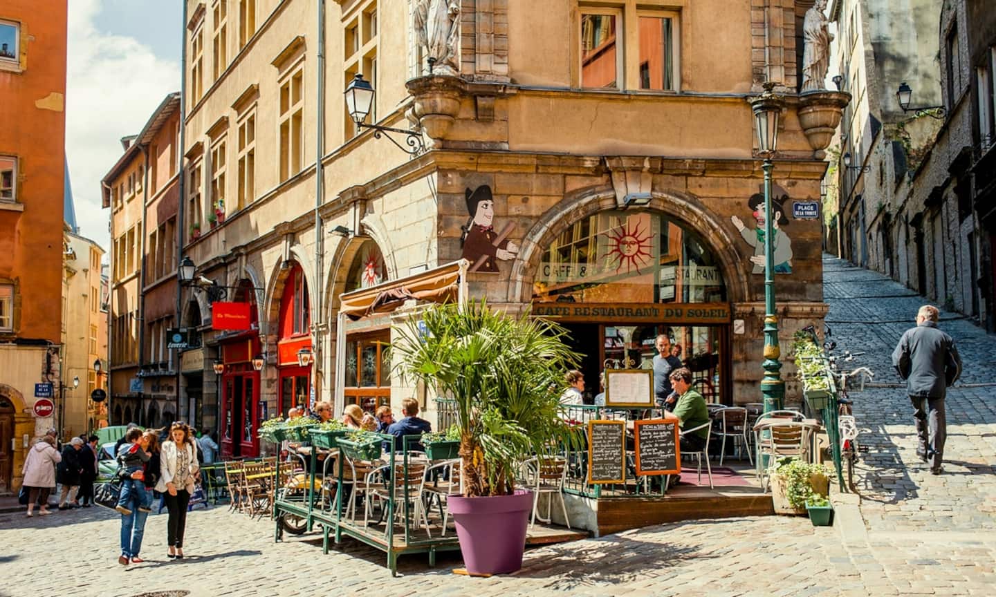 France Vacation Rentals - Airbnb