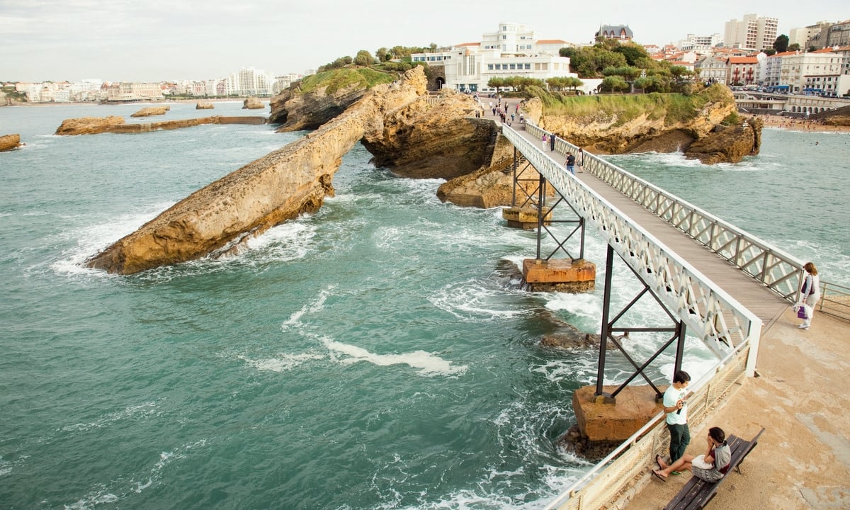 Biarritz Hotels | Airbnb