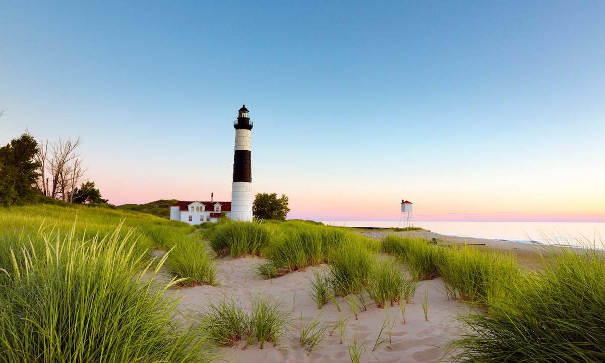 Lake Michigan Beach Waterfront Vacation Rentals | Airbnb
