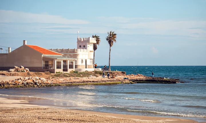 Torrevieja, Espanja Vacation Rentals - Airbnb