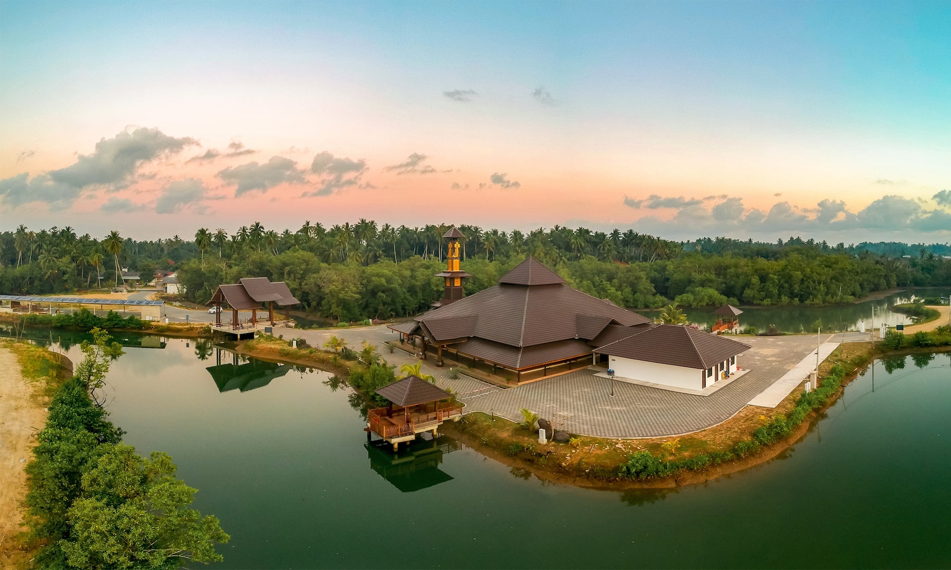 Tumpat Villa Holiday Rentals - Kelantan, Malaysia | Airbnb