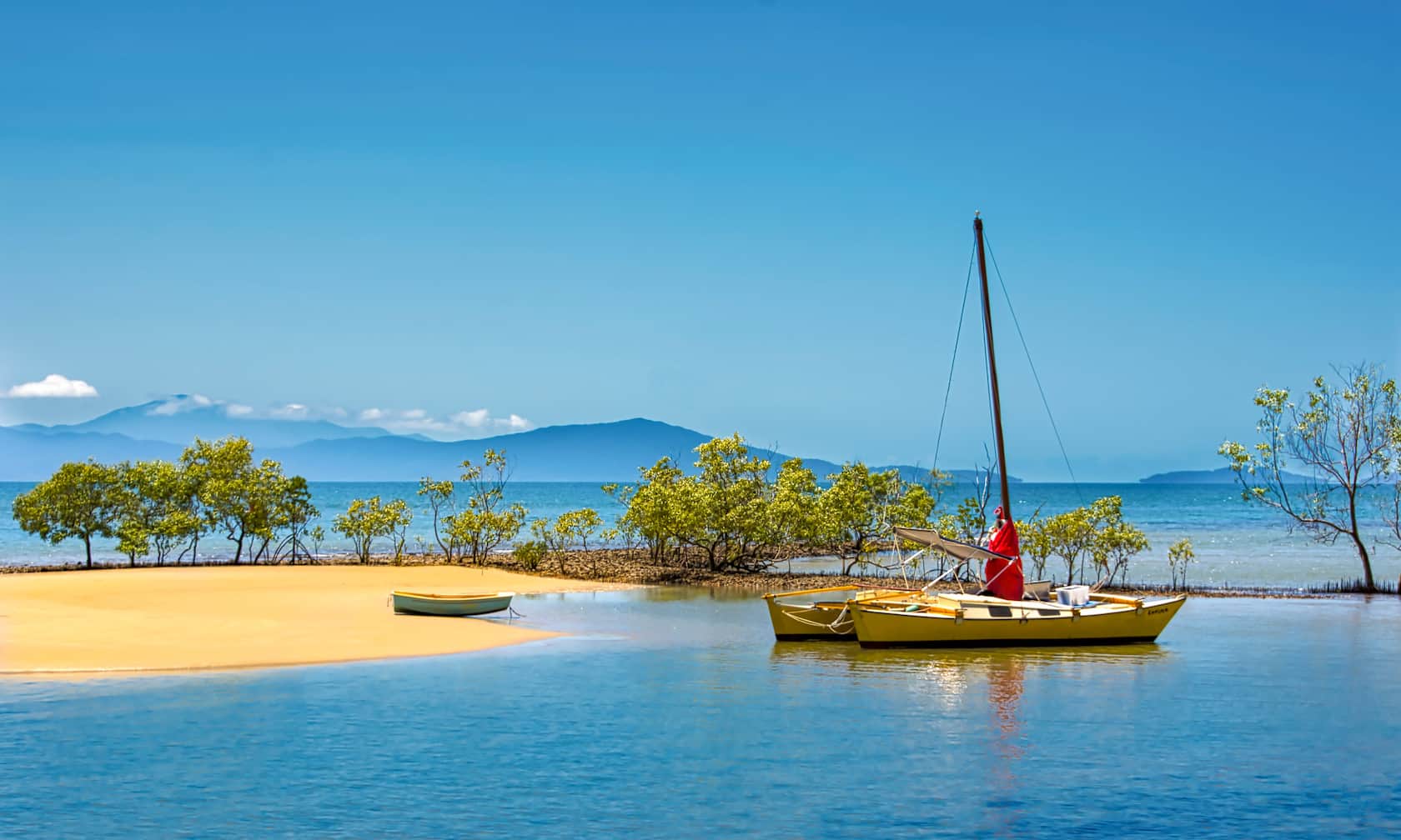 Wonga Beach Beachfront holiday rentals | Airbnb