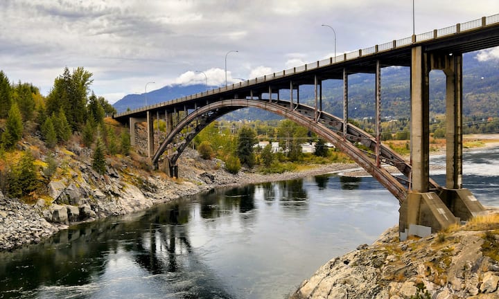 Ross Spurのバケーションレンタルと宿泊先 - ブリティッシュコロンビア州, カナダ | Airbnb