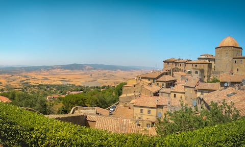 מקומות אירוח באזור Castello dei Vicari | Lari - Lari, איטליה | Airbnb