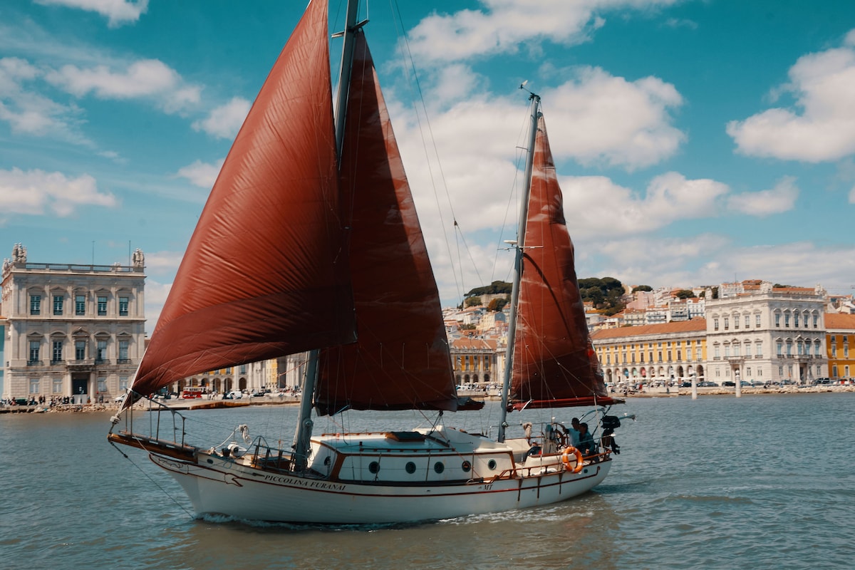 Fall in Love with Lisbon on a Vintage Sailboat · ★4.97