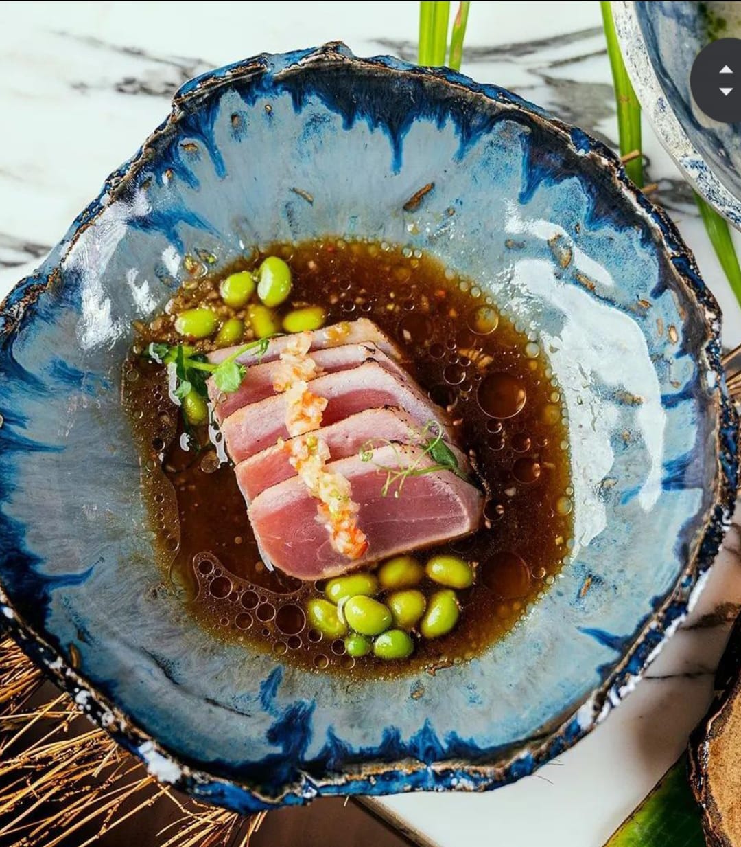 Repas copieux à base de viande rouge par Sebastián