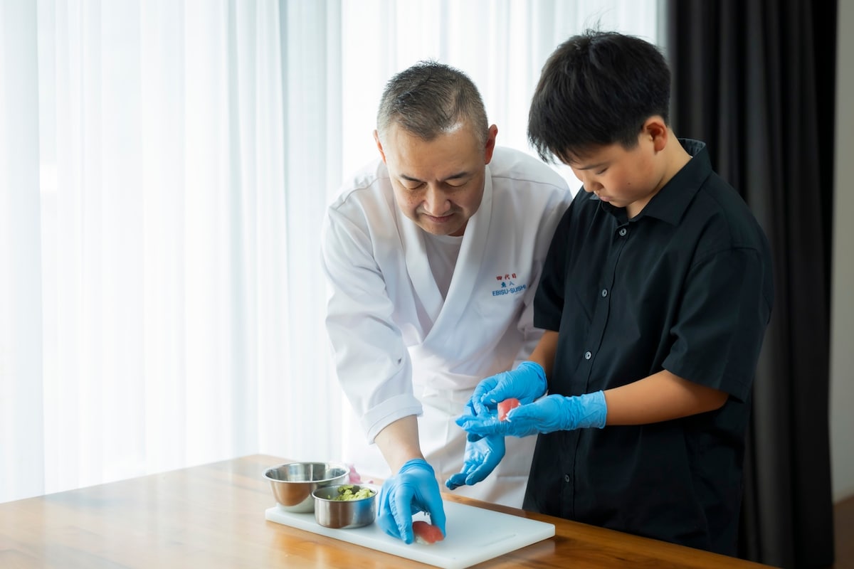 Authentic sushi making experience and sushi tasting course with a 100 ...
