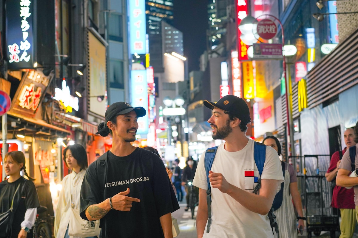 Tokyo Vegan Night Food Tour in Shibuya