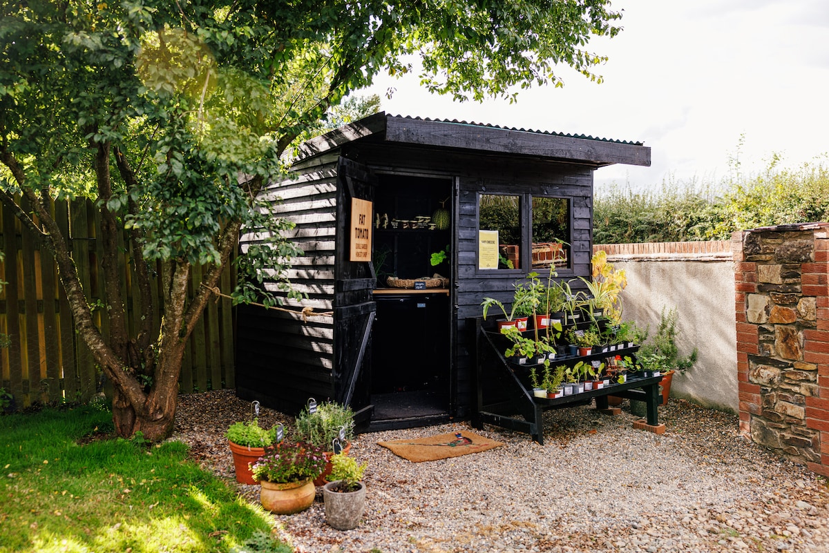 Tour a One-of-a-Kind Garden & Honesty Farm Shop