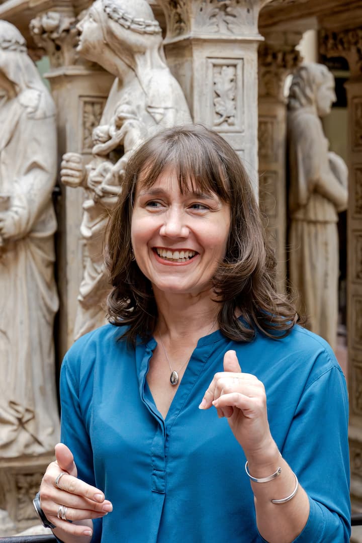 Experience the V&A through 10 iconic works of art