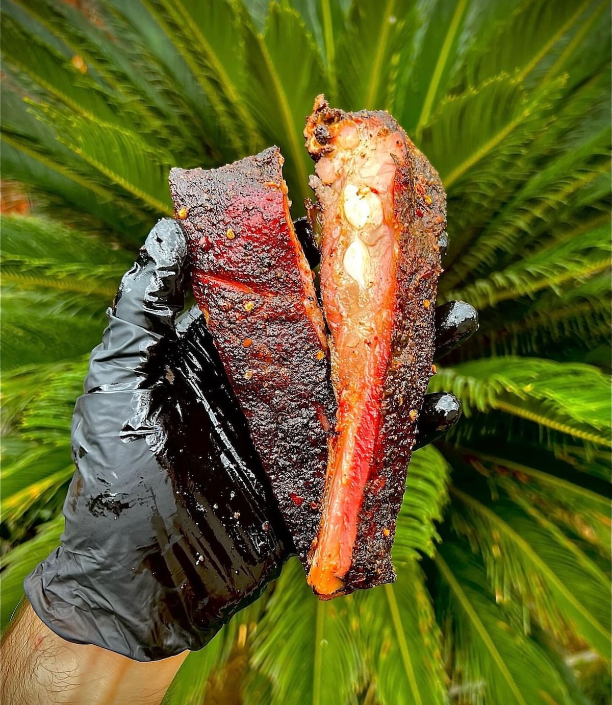 Fumée et feu avec le chef Escobedo