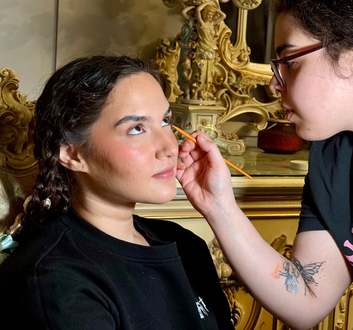 Emma G, maquilladora