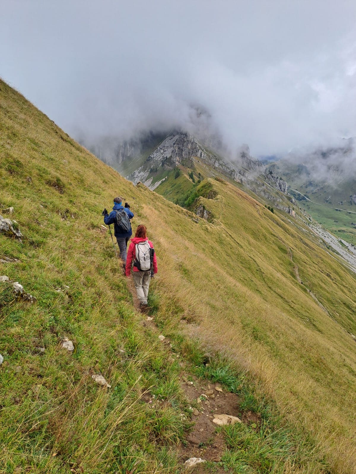 Roc des Tours: alpine exploration in lapiaz