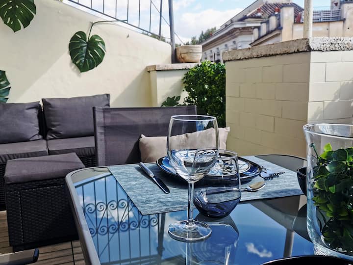 Campo De Fiori - Delizioso Attico - Rome