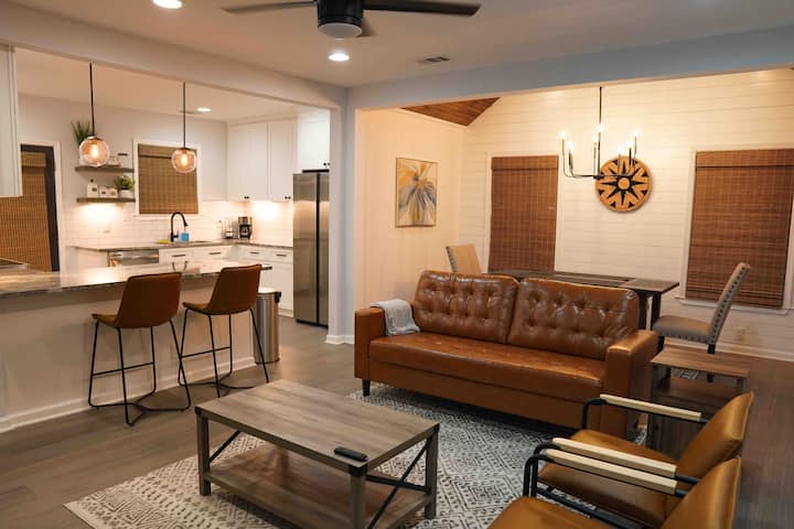 Private Atl Home W/ Driveway & Yard | Stadium - Atlanta