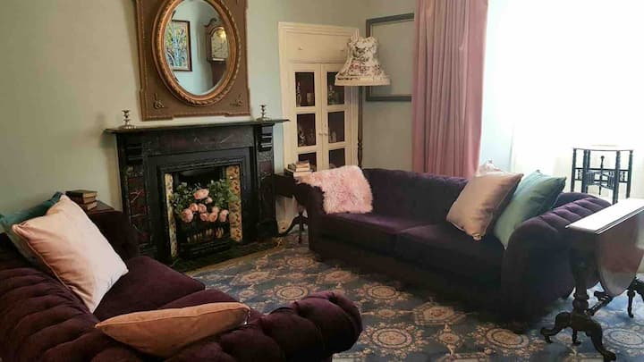 Harans Main St Ennistymon Co. Clare - Lahinch