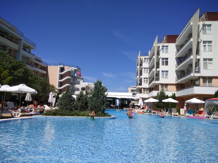 Гранд Камелия Комплекс студия 42 м 2 эт - Nessebar