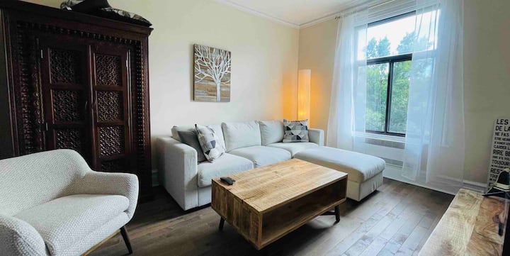 Spacious Zenretreat In The Heart Of Plateaumtroyal - Montréal, QC