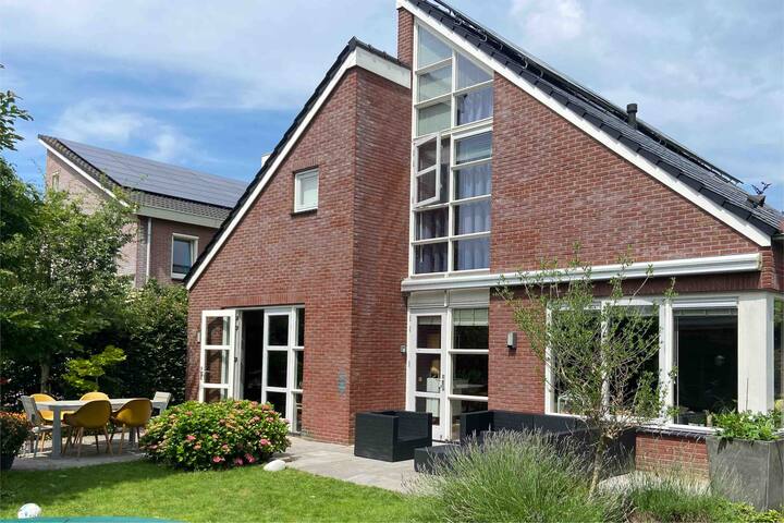 Family Villa Lely. Beautiful House Near Amsterdam - Lelystad