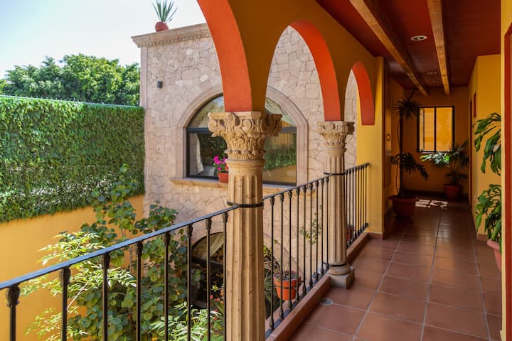 Habitación “Gallo” Centro Histórico - Querétaro