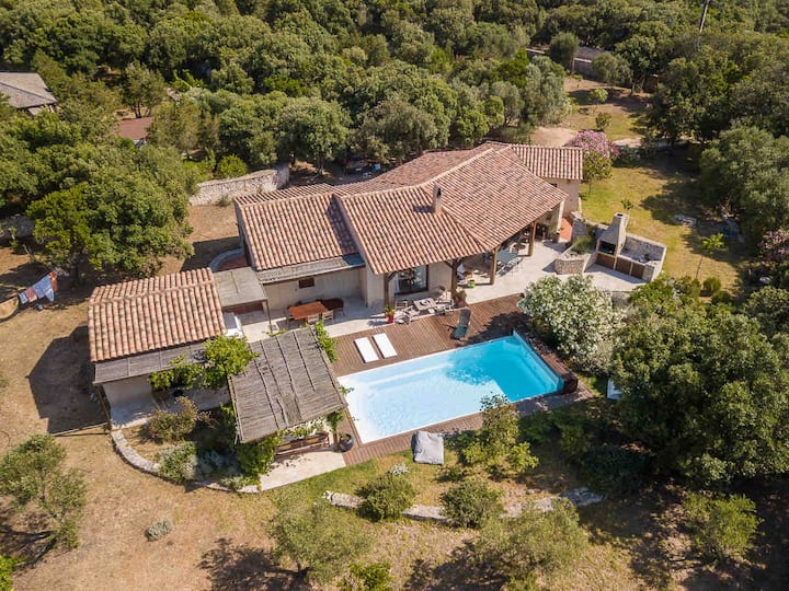 Villa Soleluna, Villa De Charme, Lumineuse Et Cosy - Bonifacio