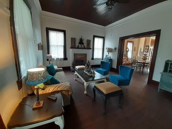 Senoia Farmhouse Close To Town, The Home Of The Walking Dead. - Peachtree City, GA