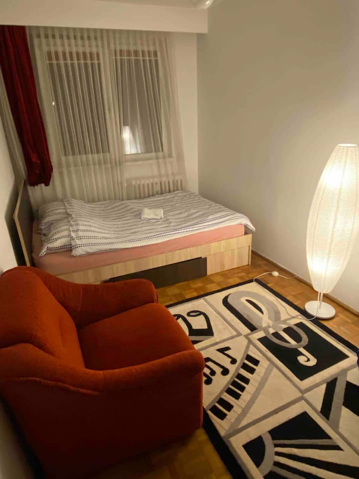 Private Room In A Shared Flat Next To Iulius Mall - Cluj-Napoca