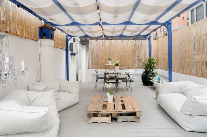 Casa Carmen : Appartement Design De Luxe Avec Terrasse - Barcelona
