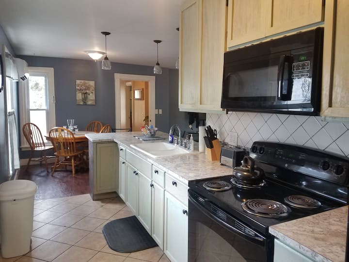 Spacious, 2 Bedroom Bangor Apartment - Bangor, ME