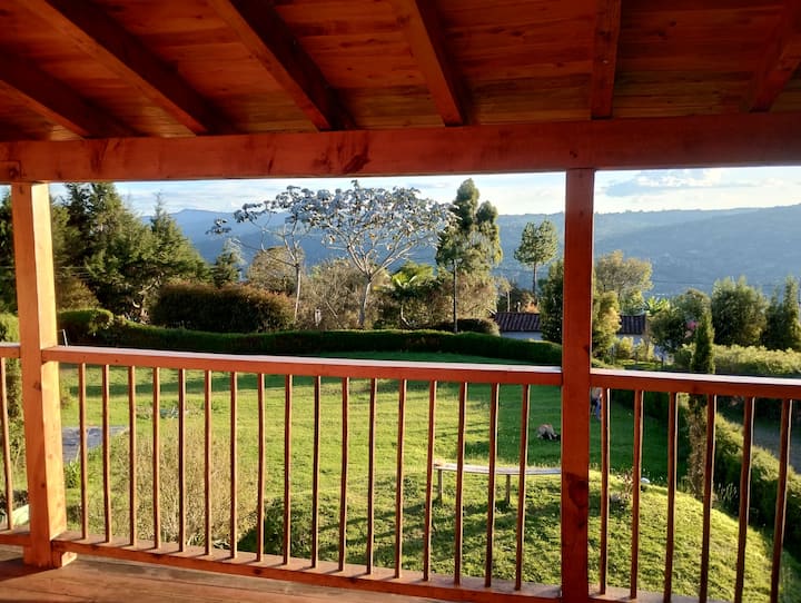 Hermosa Y Amplia Casa De Campo - Guarne