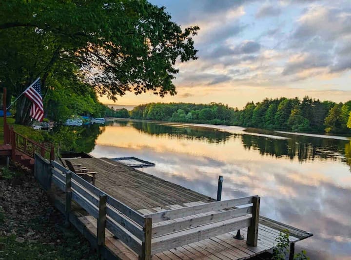 Peaceful Lakefront Chalet In Laurel Highlands +Ski - Pennsylvania