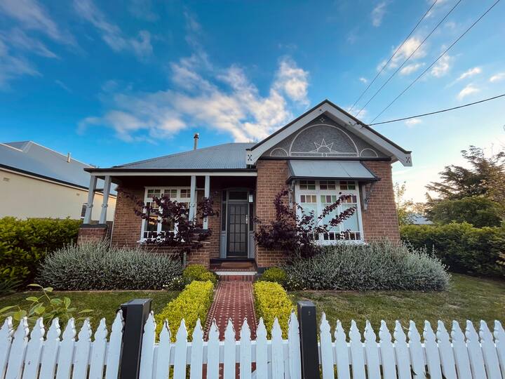 Federation Home In The Heart Of Orange Nsw - Orange
